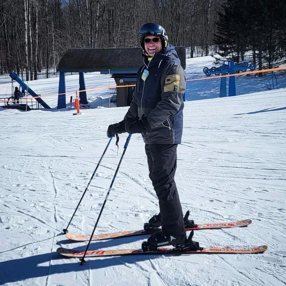 Bear Paw Ski Co. – Handcrafted skis made in Chippewa Falls, WI